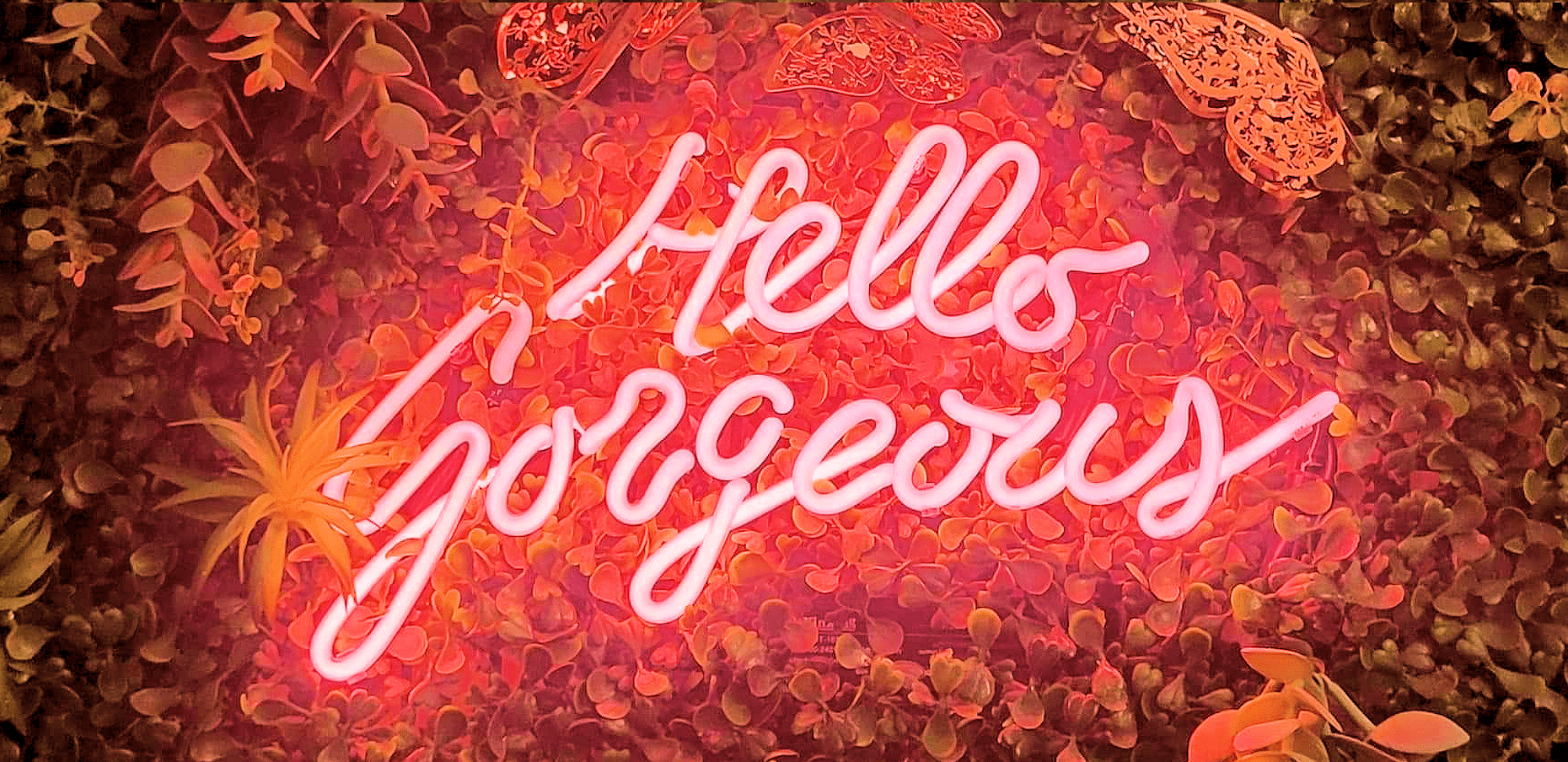 ABOUT ME – Glitz & Glam by Angie – Hair Stylist